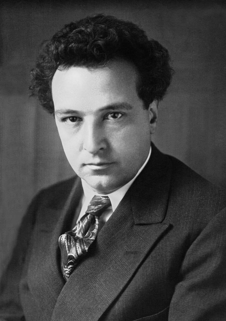 Un grand symphoniste : Arthur Honegger | Crescendo MagazineCrescendo ...