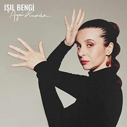 Işıl Bengi joue avec le feu | Crescendo Magazine